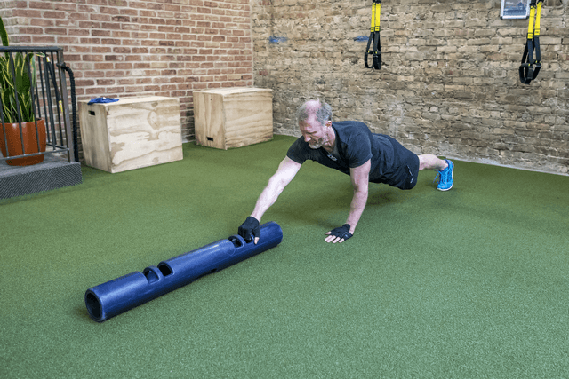 ViPR Workout - Full Body Blast | Chicago Athletic Clubs