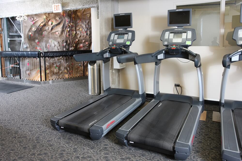 Evanston Gym | Chicago Athletic Clubs Gym in Evanston